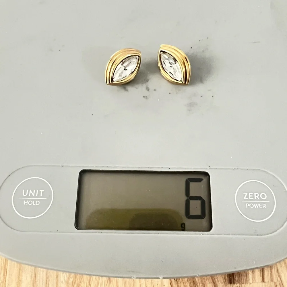 Monet | Jewelry | Vintage Monet Gold Tone Clear Crystal Cat Eye Shaped ...